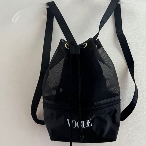 Vogue | Bags | Vogue Women Bucket Vtgstyle Backpack Midi Bag Zip | Poshmark